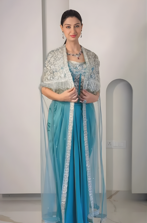 Latest Traditional Designer Ethnic Wear For Women | Odhni – ODHNI