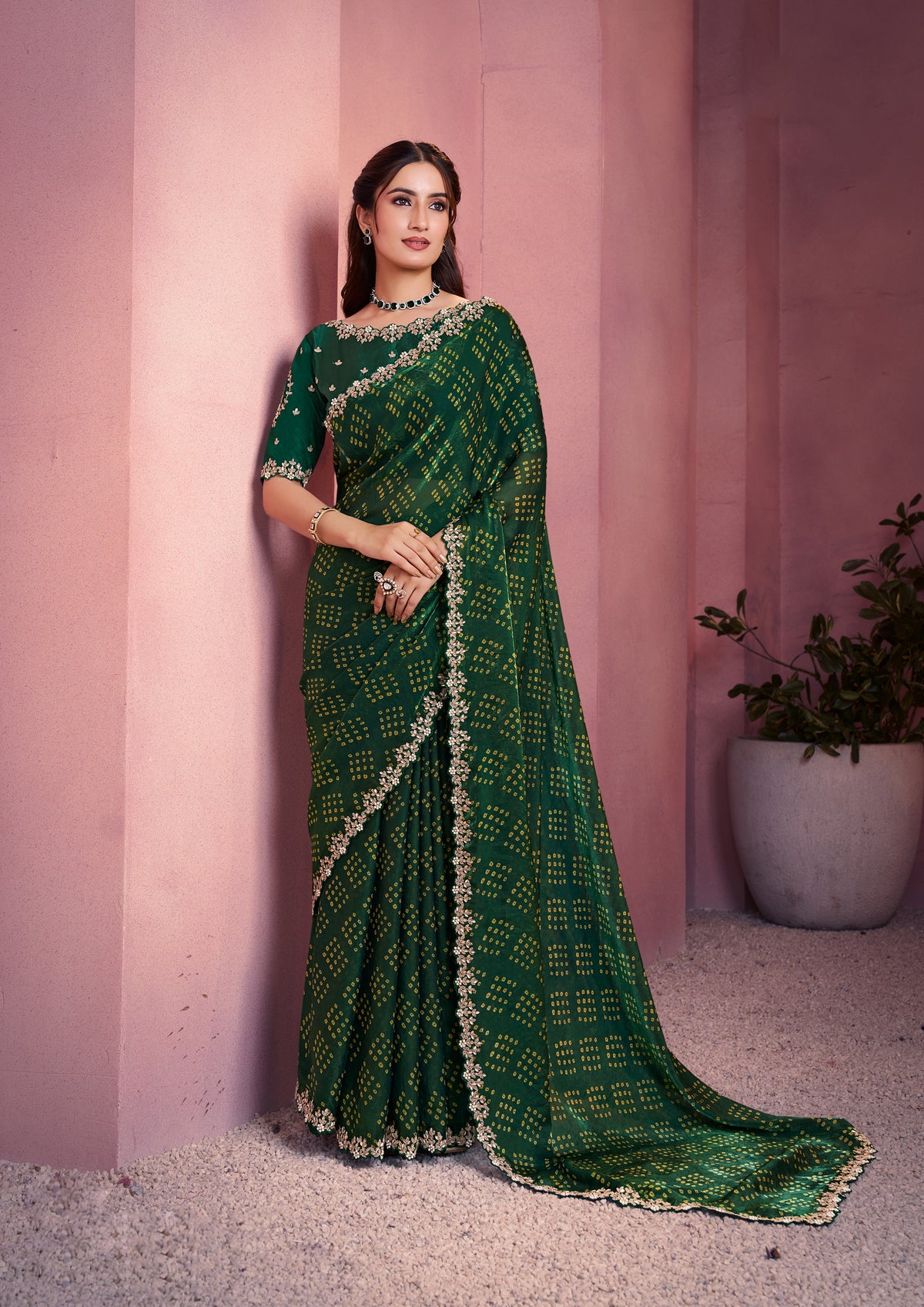 Latest Traditional Designer Ethnic Wear For Women | Odhni – ODHNI